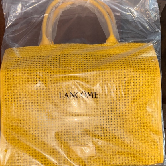 Lancome | Bags | Lancme Paris Sunny Yellow Woven Tote Nwt In Packaging ...